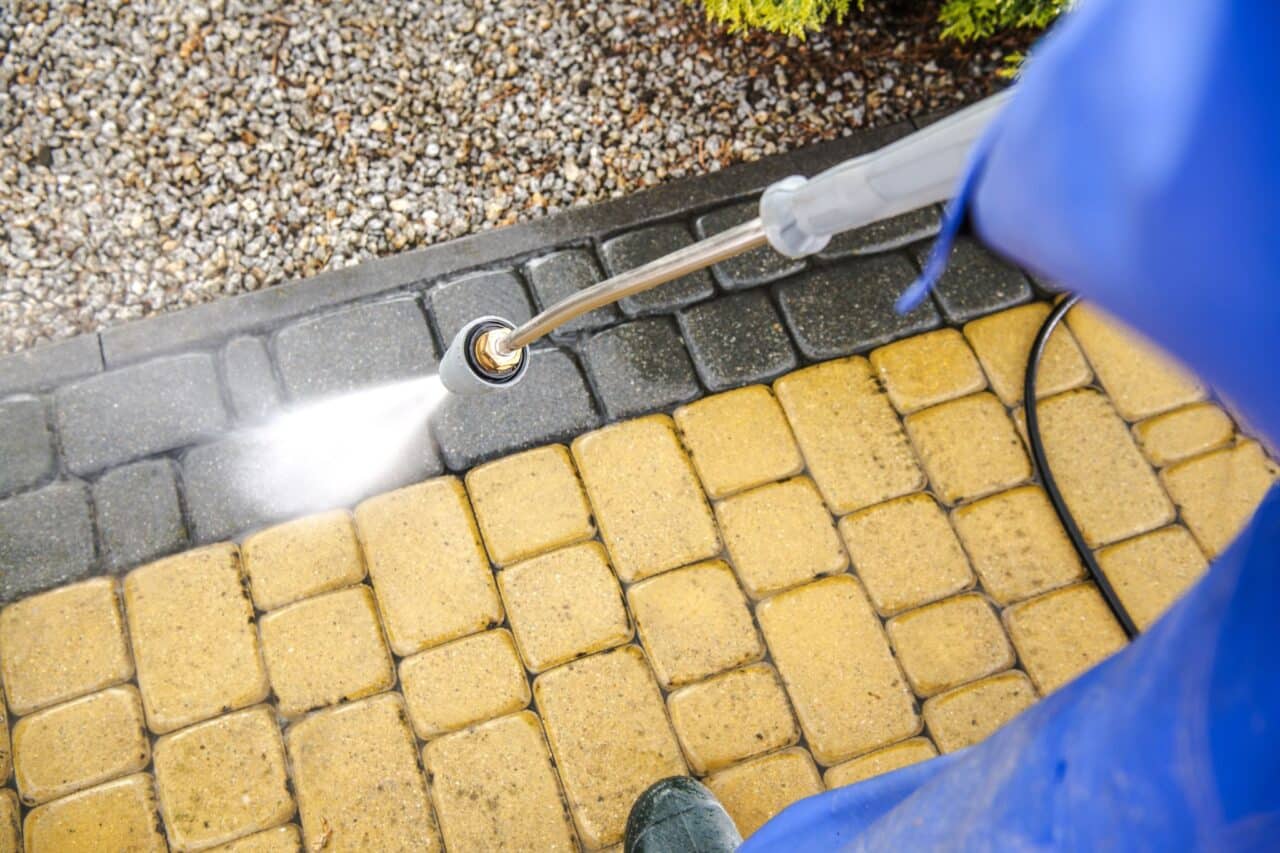 Website Color Schemes for Pressure Washing Businesses